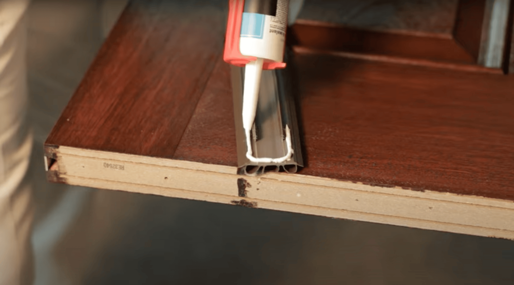 How to replace dual bulb door bottom
