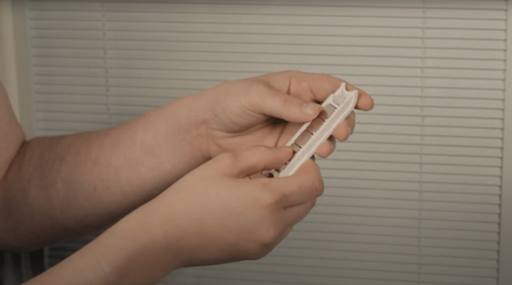 How To Troubleshoot Internal Blinds